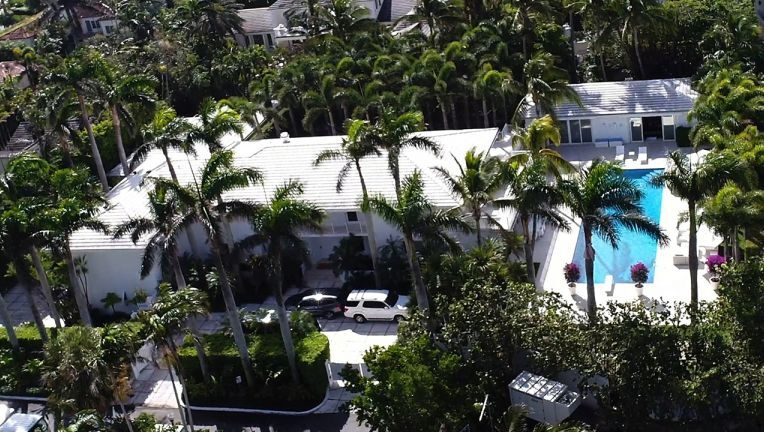Why is Jeffrey Epsteins infamous Florida house being demolished? - Todd ...